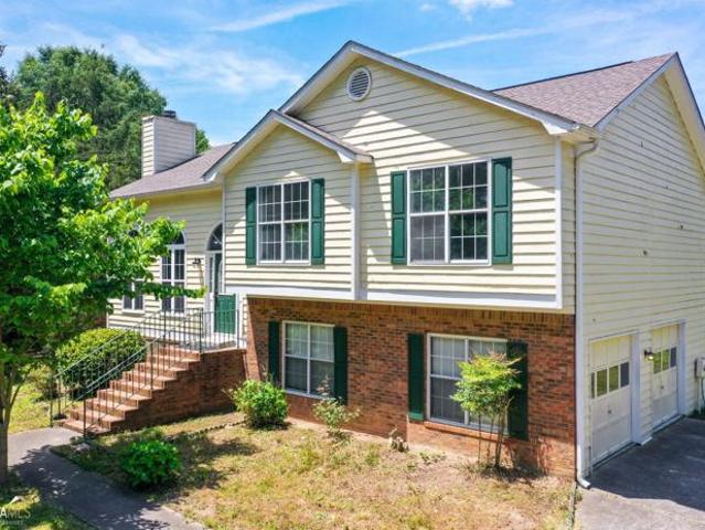 4645 Rabbit Farm Rd, Loganville, GA 30052