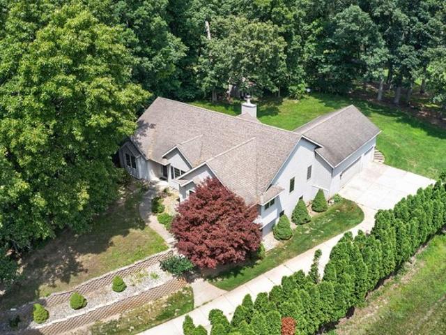 4645 River Pointe Blvd, Niles, MI 49120