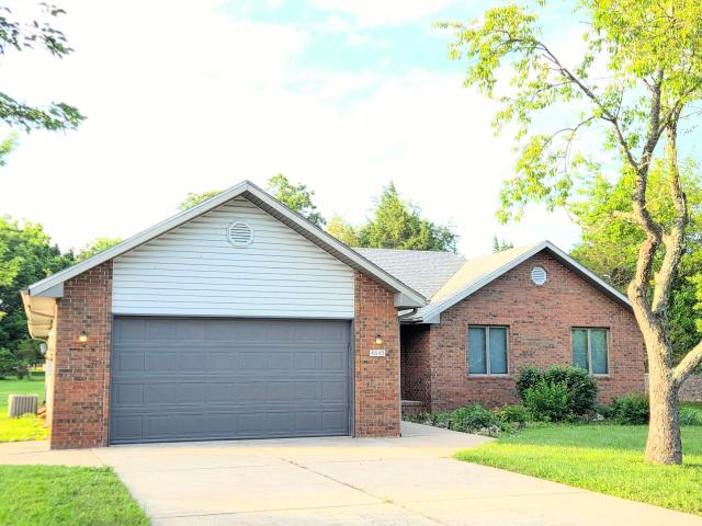 4645 W 3rd Street