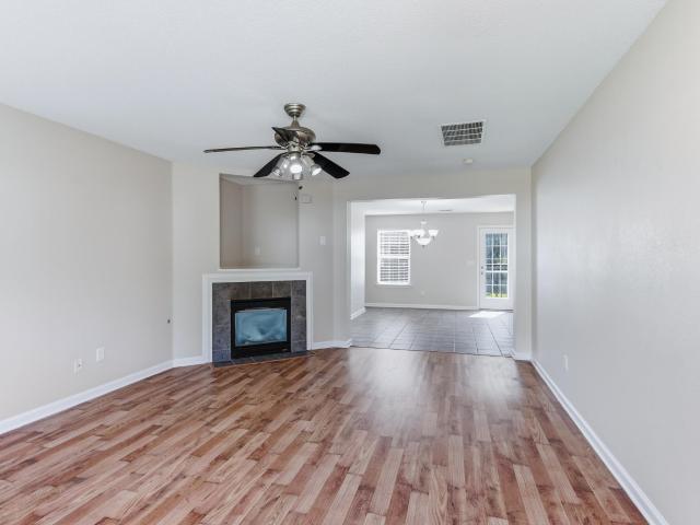 4646 northwood hills dr