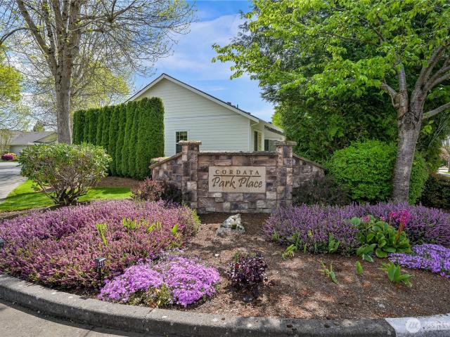 4646 Boardwalk Drive