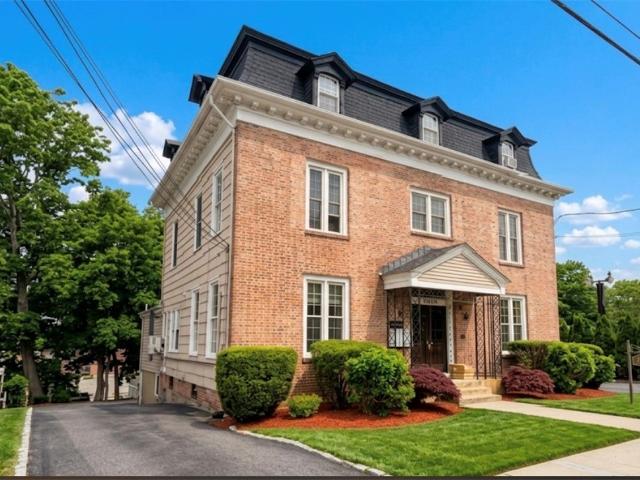 4646 Post Road 5