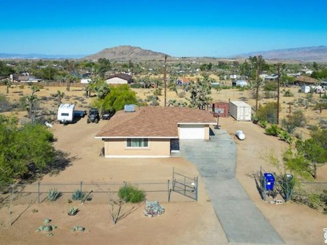 4647 Camarilla Ave, Yucca Valley, CA 92284