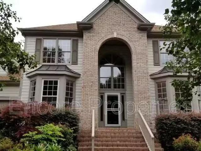 46483897 315 Creek Park Dr