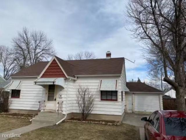 46486644 311 4th Ave