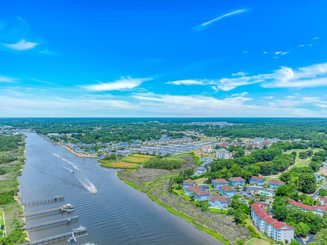 4648 Greenbriar Dr. D 3