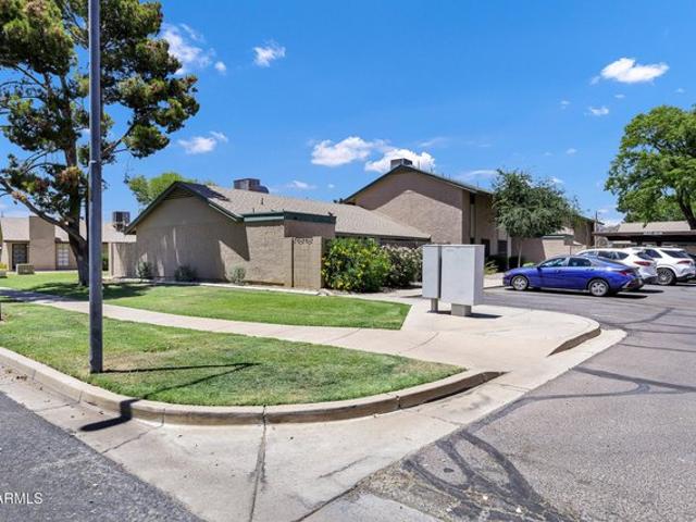 4648 W Continental Dr, Glendale, AZ 85308