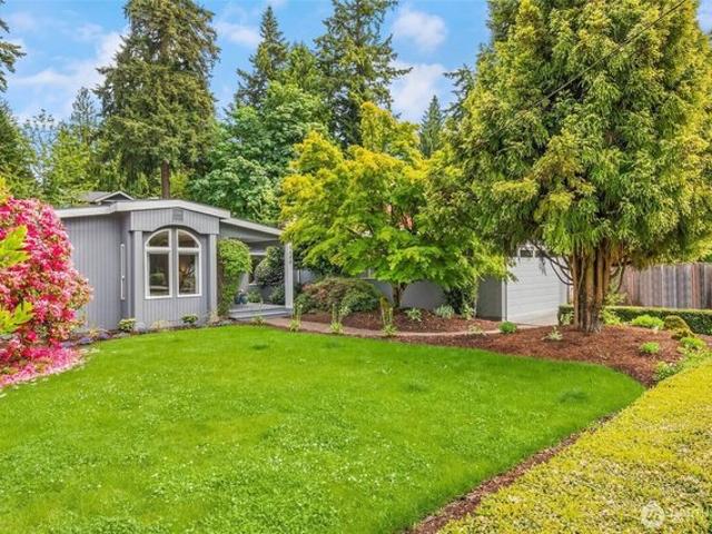 4648 89th Ave SE, Mercer Island, WA 98040
