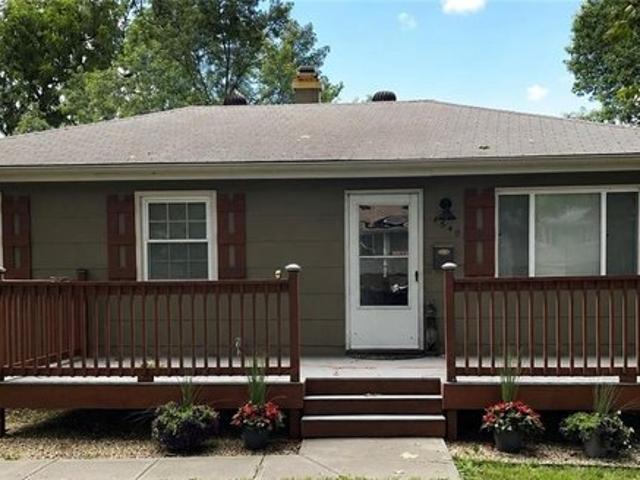 4640 N Bristol Ave, Kansas City, MO 64117