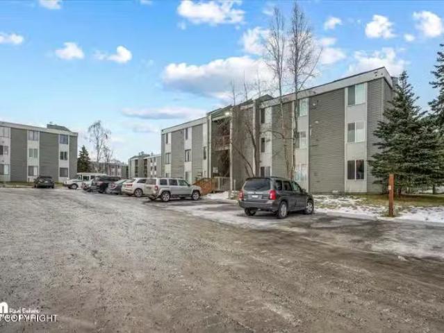 4640 REKA DR APT E8, ANCHORAGE, AK 99508 Condo/Townhome For Sa.
