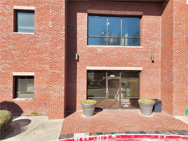 4640 Valais Ct 204