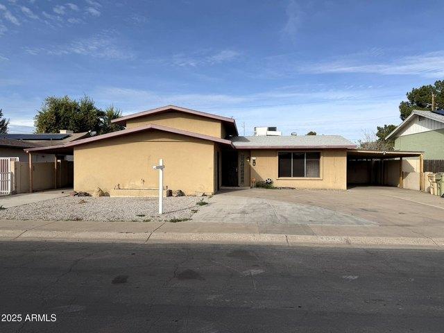 4640 W Cavalier Dr, Glendale, AZ 85301