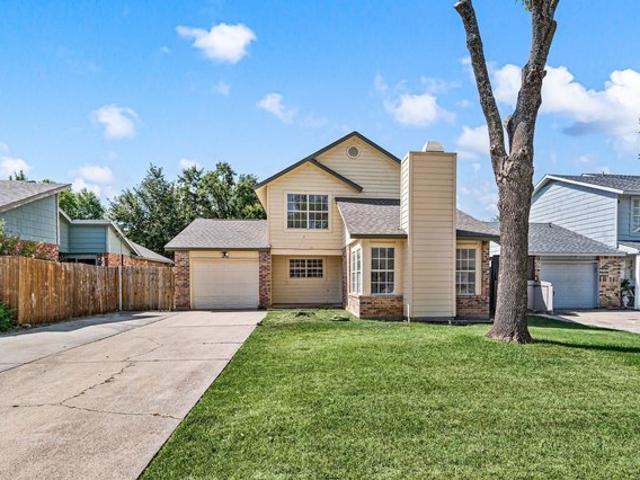 4640 Waterway Dr N, Fort Worth, TX 76137