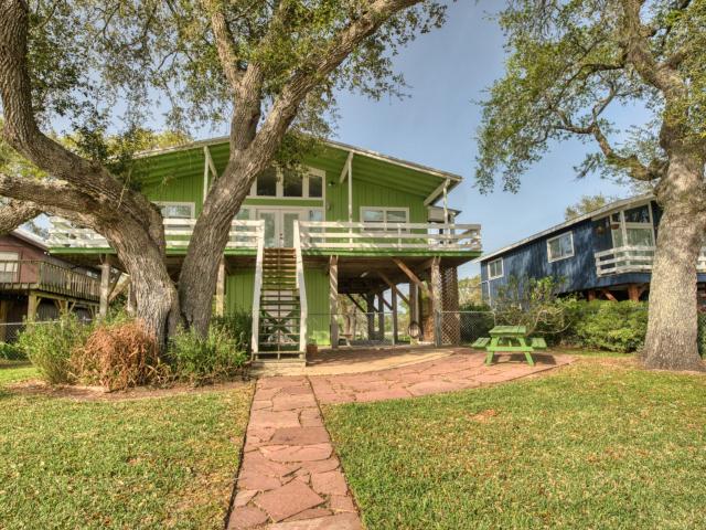 4641 Rio Drive