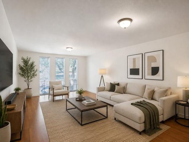 4641 Wild Indigo St Apt 427, Houston, TX 77027