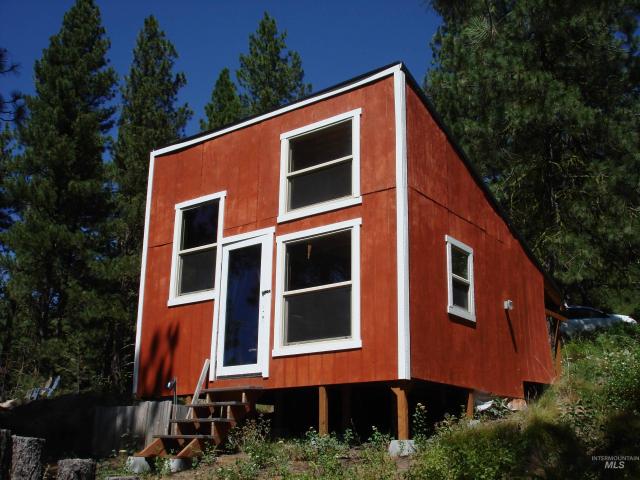 464 Collier View Road