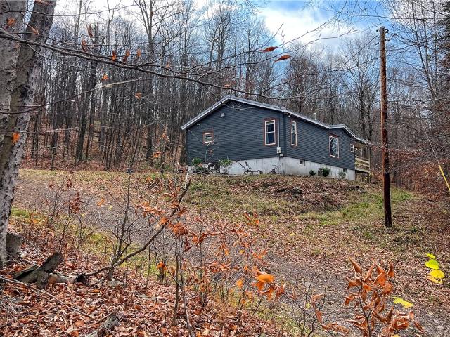 464 Curtis Lane