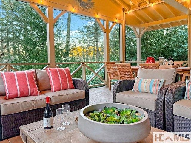 464 Franklin Rd Lots 2 & 3, Highlands, NC 28741