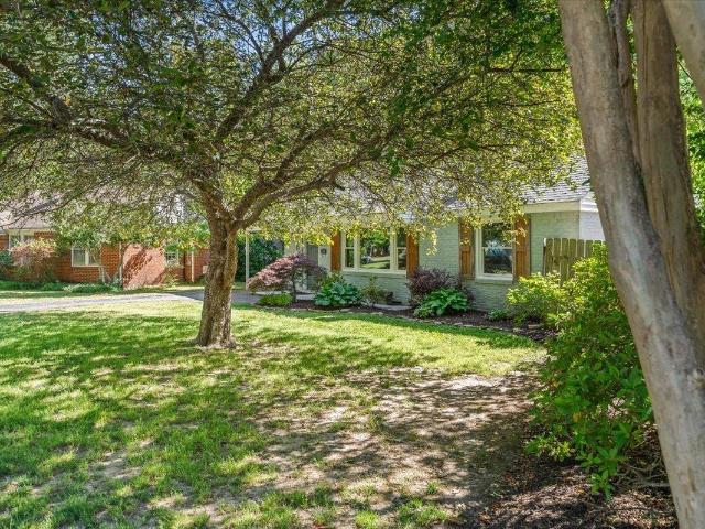 464 sharon dr