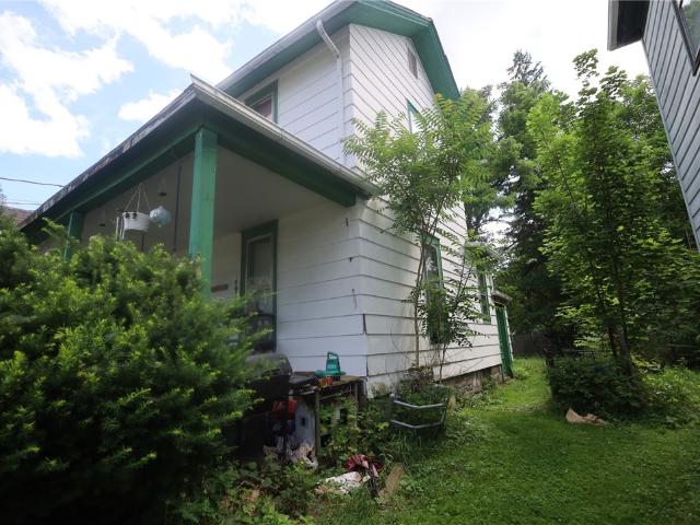464 Spaulding Street