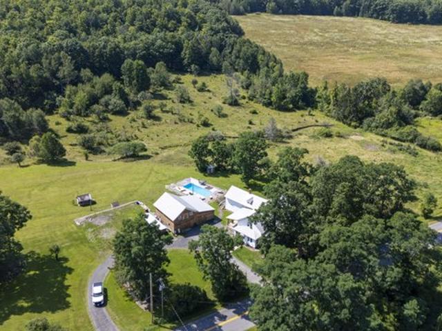 464 Sulphur Springs Rd, Pattersonville, NY 12137