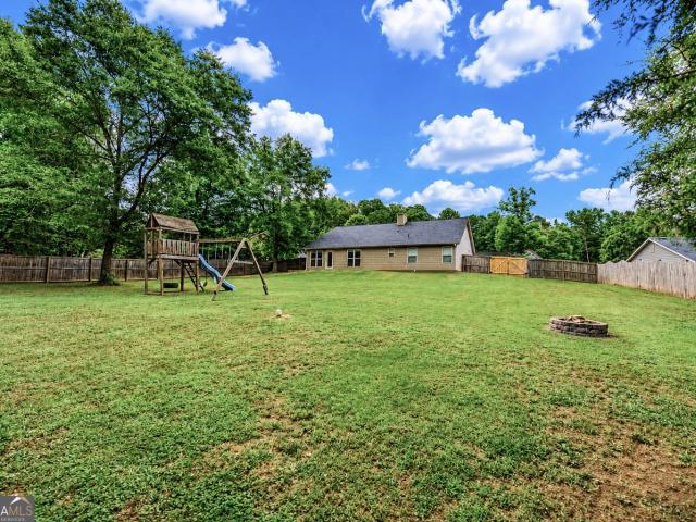 464 Redtail Road