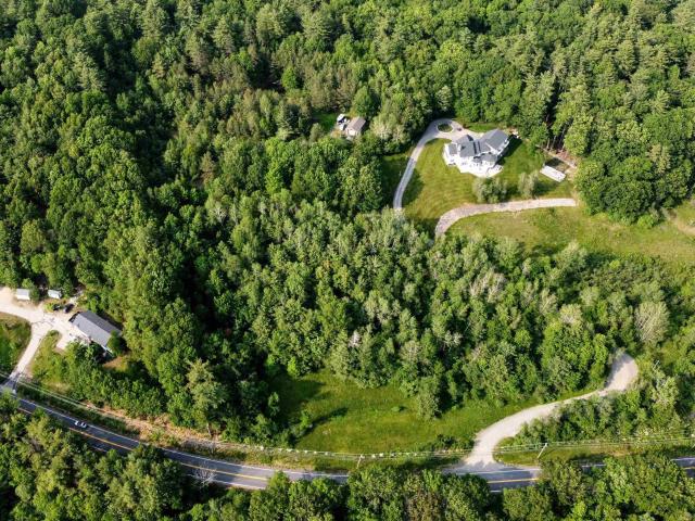 464 Wadleigh Falls Rd, Newmarket, NH 03857 | MLS #5045 | Compass