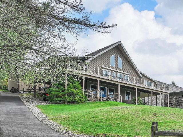 464 Wynonah Dr, Auburn, PA 17922 | MLS #PASK2026 | Compass