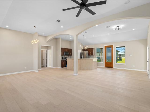 4654 N Teague St, Rosharon, TX 77583 | MLS #90979