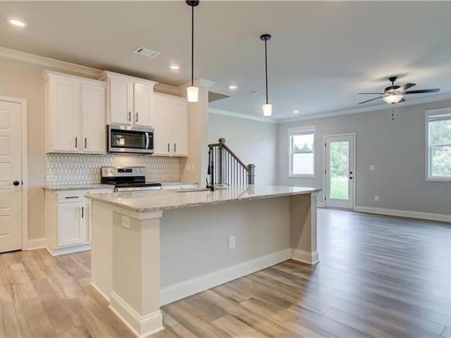 4654 Cypress Landing Way