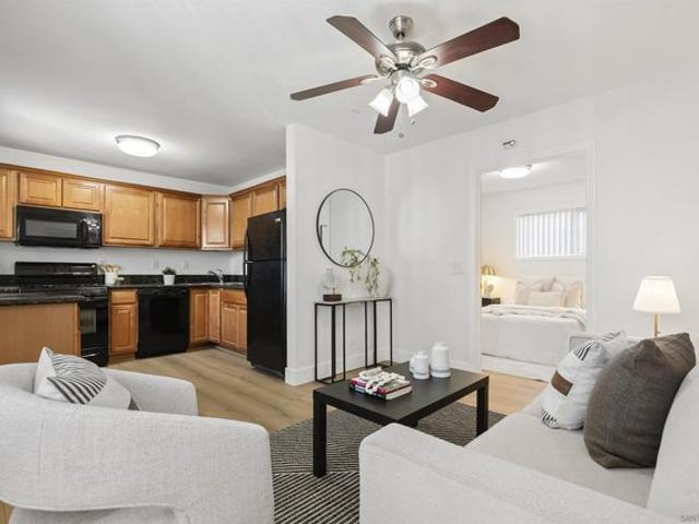 4654 33rd St Unit 20, San Diego, CA 92116