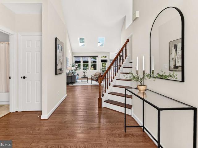 46550 Cedarhurst Drive