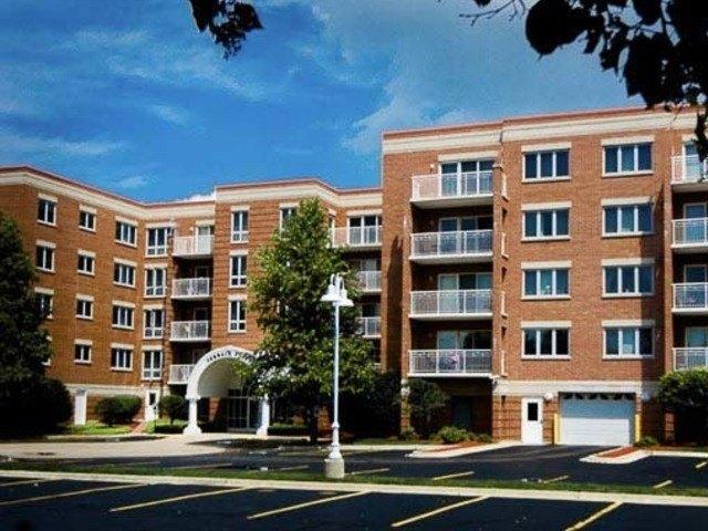 4655 N Cumberland Ave Apt 502, Norridge, IL 60706