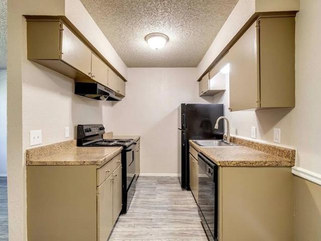 4655 S Darlington Ave, Tulsa, OK 74135