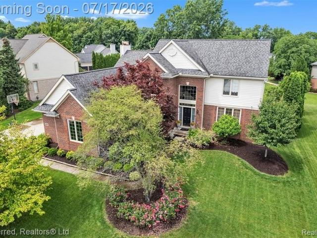 46564 Southview Ln, Plymouth, MI 48170