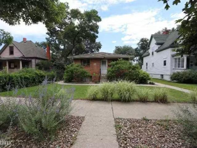 46579648 2413 1/2 N Nevada Ave
