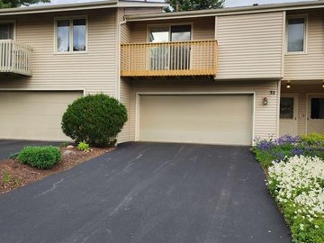 4657 High Point Dr Apt 32, Rockford, IL 61114
