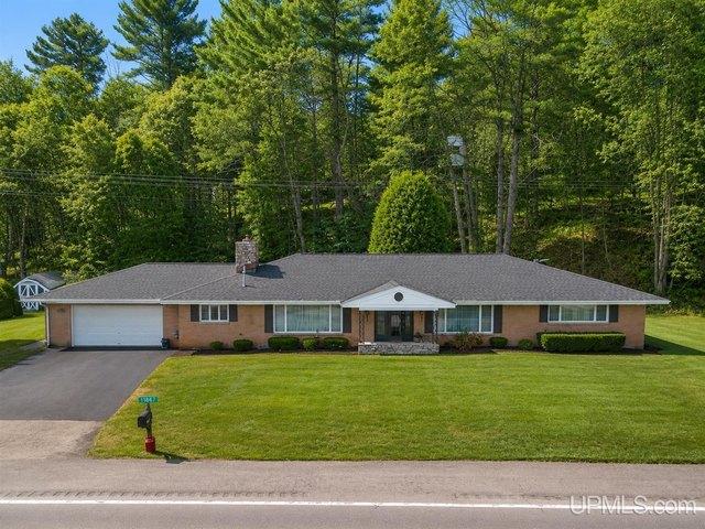 46581 US Highway 41, Houghton, MI 49931