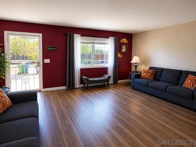 4658 Calle Del Palo