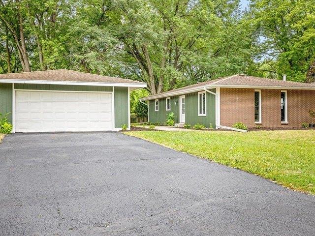 4659 Brougham Dr, Rockford, IL 61114