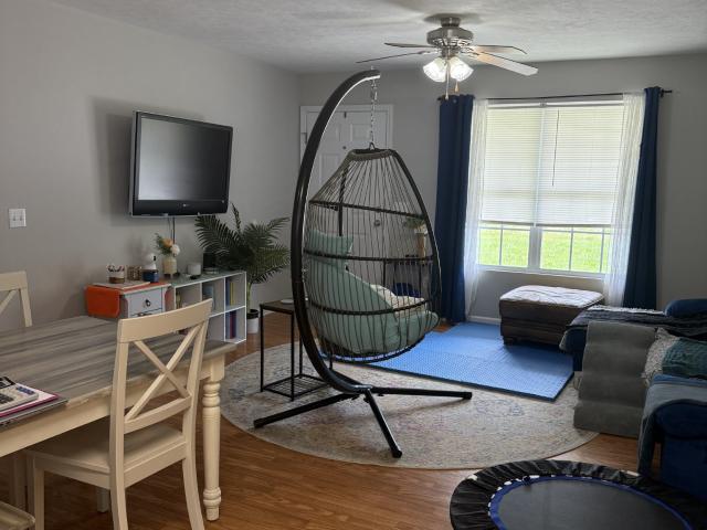 4650 Maple Shade Cir