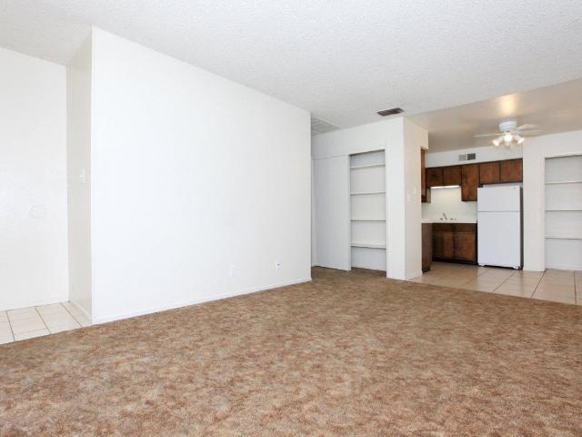 4650 N. First St 1 Bedroom Apartment for Rent at 4650 N 1st St, Fresno, CA 93726