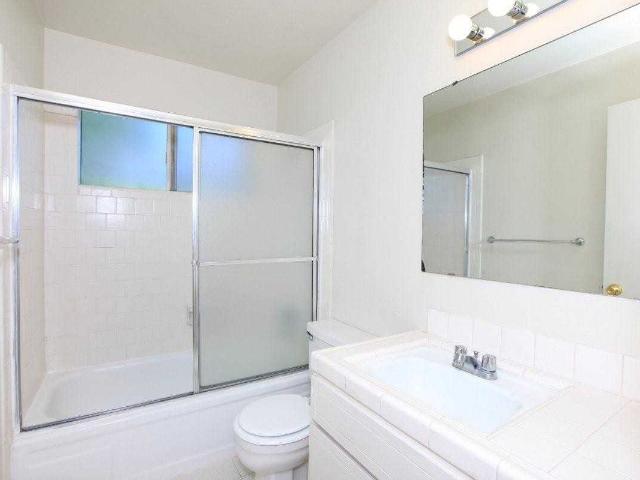 4650 N. First St 2 Bedroom Apartment for Rent at 4650 N 1st St, Fresno, CA 93726