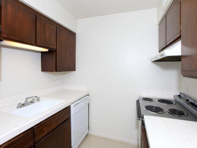 4650 N. First St 2 Bedroom Apartment for Rent at 4650 N 1st St, Fresno, CA 93726