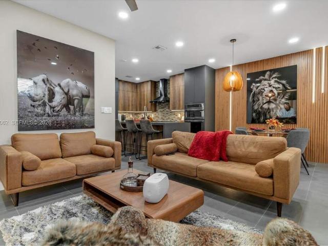 4650 Santa Cruz Way 4650, Davie, FL