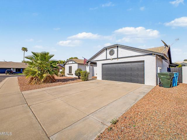 4650 W BOBBIE Terrace