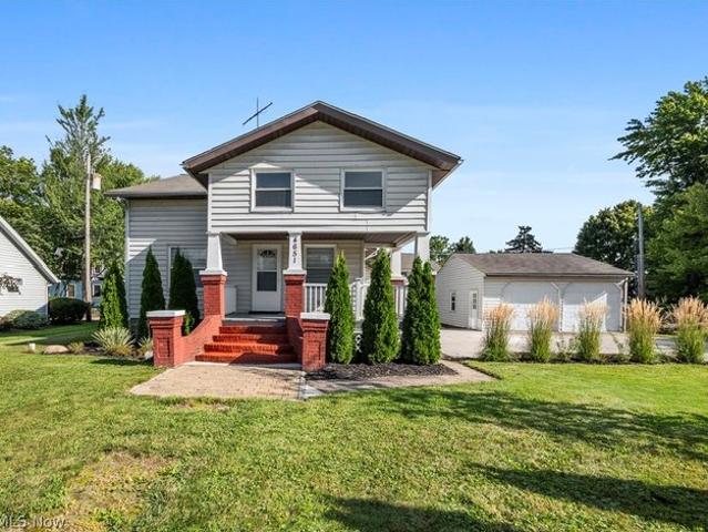 4651 E Lake Rd, Sheffield Lake, OH 44054