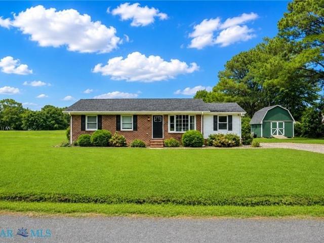 4651 Johns Point Rd, Gloucester, VA 23061