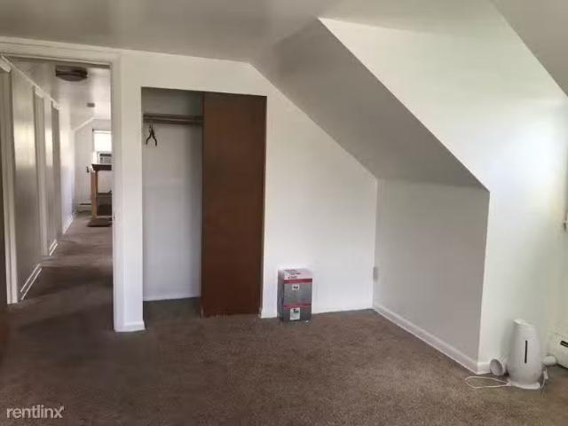 46534152 15 California Ave