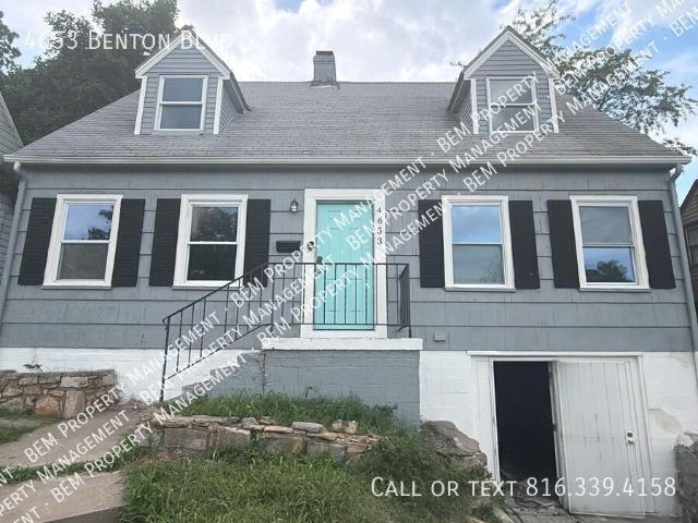 4653 Benton Blvd, 3 beds, 2 full baths